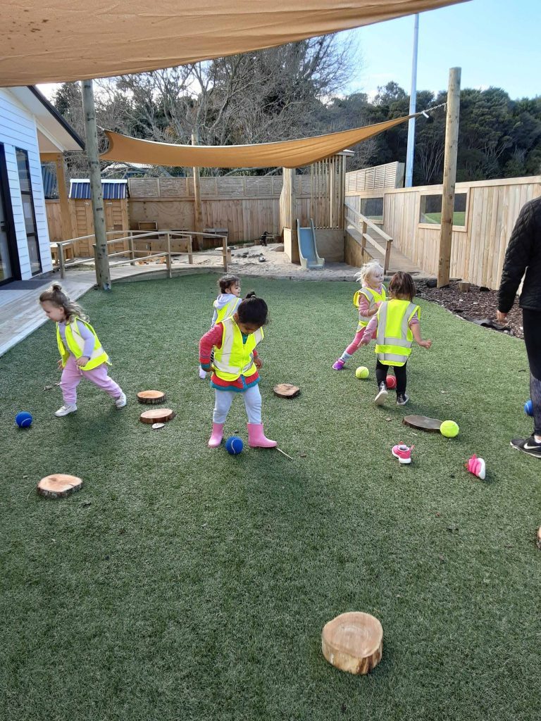 Outdoor play at childcares: what it means and why is matters? | Nature ...